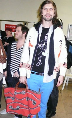 Longchamp by Jeremy Scott chega ao Brasil | Lilian Pacce