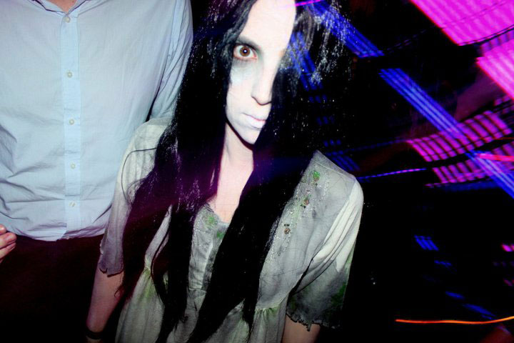 Mais ideias de looks aterrorizantes pro Halloween! | Lilian Pacce