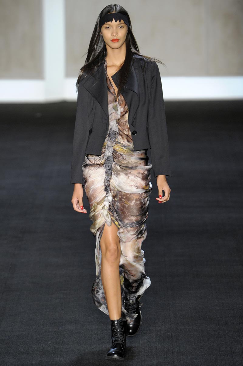 Ana Salazar - SPFW outono-inverno 2011 - Lilian Pacce