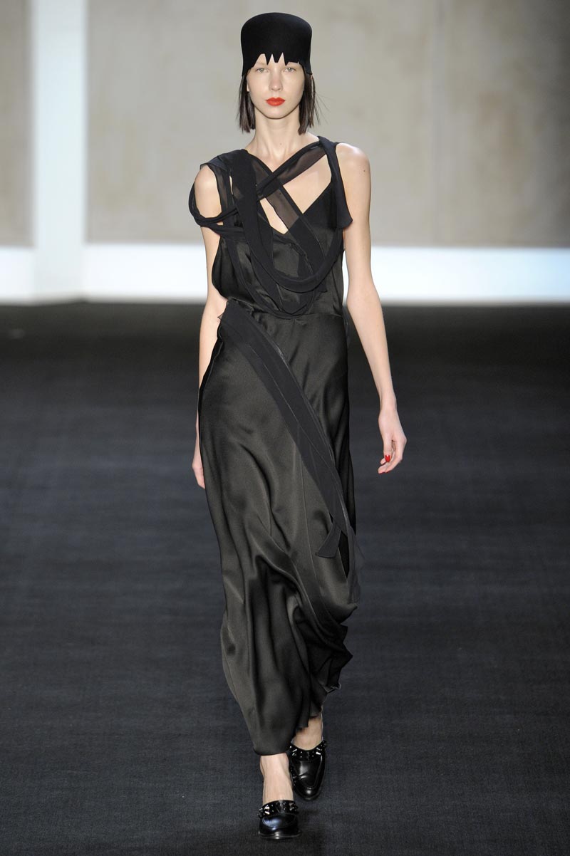 Ana Salazar - SPFW outono-inverno 2011 - Lilian Pacce