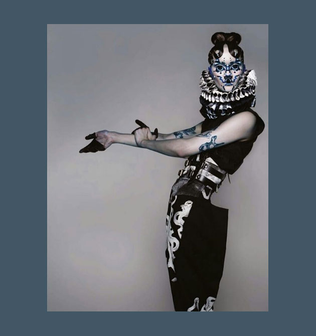 Hungry, a drag queen por trás do novo visual da Björk | Lilian Pacce