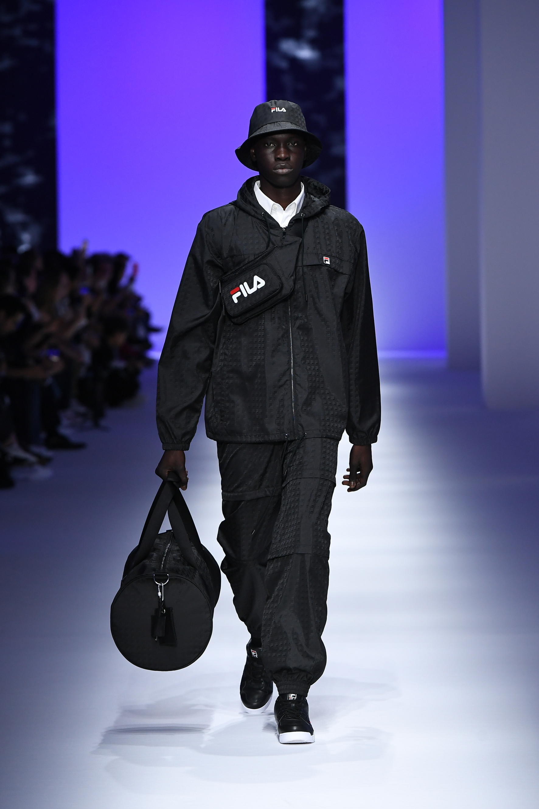 Desfile da Fila leva o esporte pro mundo da moda! | Lilian Pacce