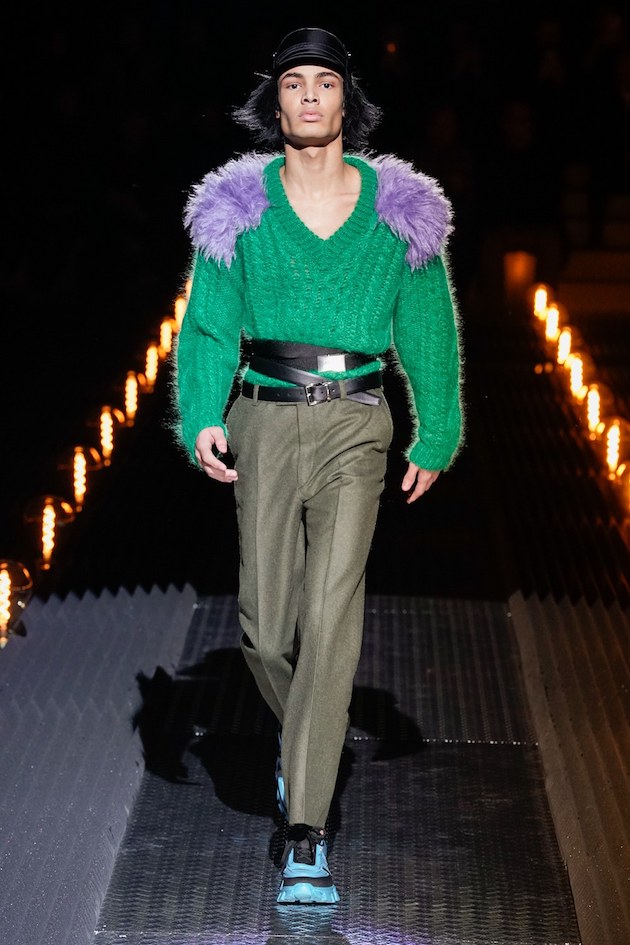 A passarela sci-fi de Miuccia Prada | Lilian Pacce