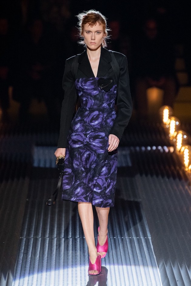 A passarela sci-fi de Miuccia Prada | Lilian Pacce